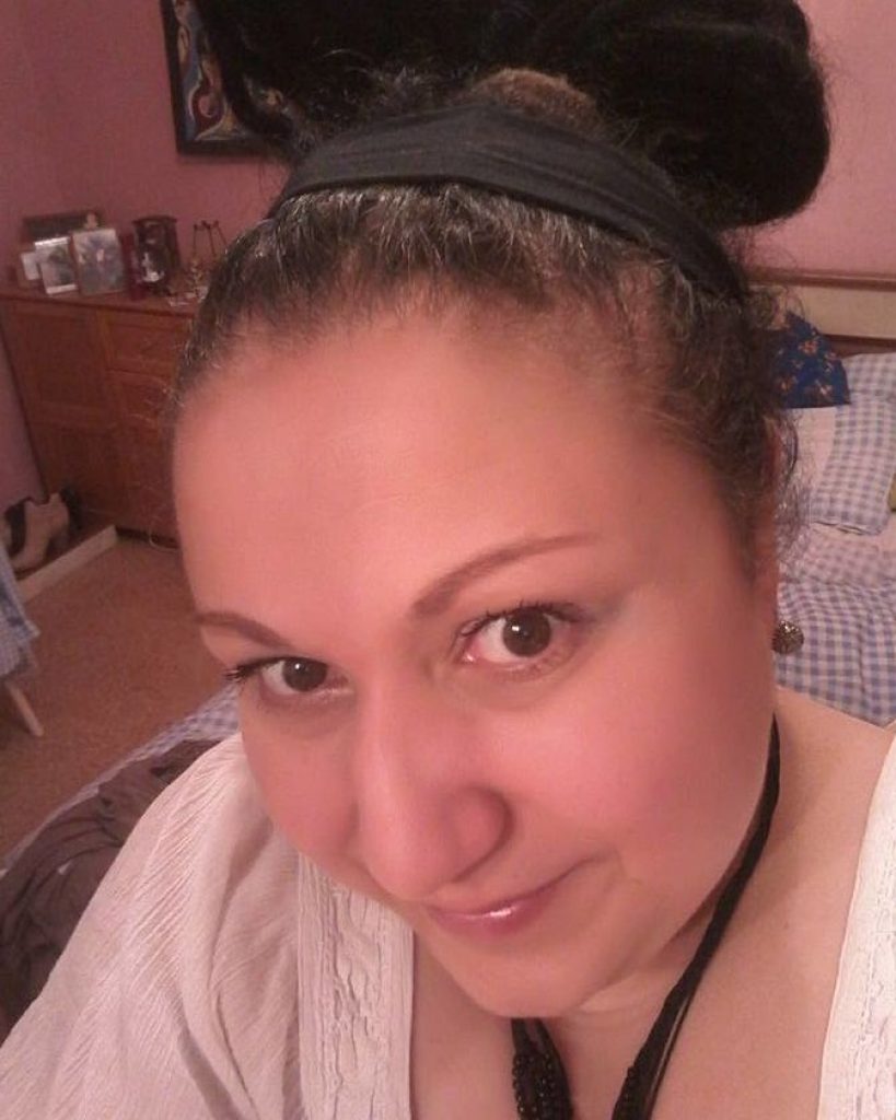 Rich Sugar Mummy In Czech Republic Willing To Spend Money On Young Men